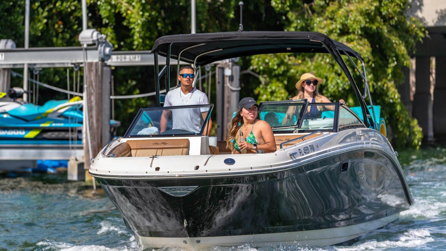 Best Miami Bachelor Parties - #1 Bachelor Boat Parties