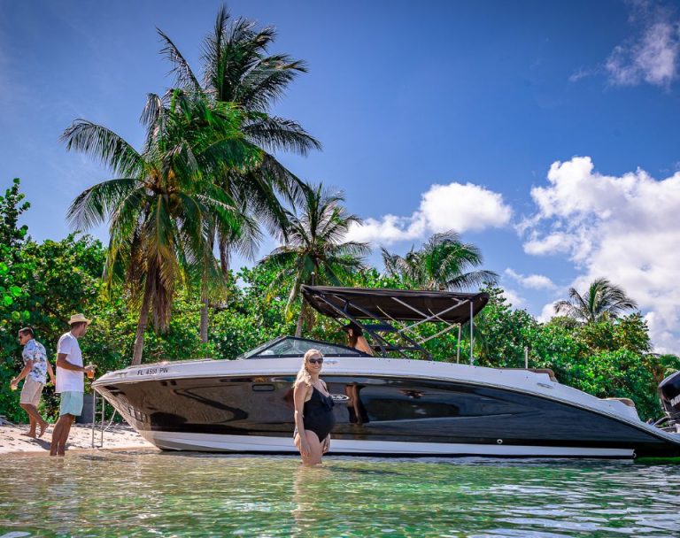 Best Miami Boat Rentals: Aquarius Boat Rental & Boat Tours